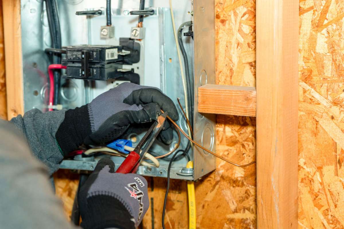 Emergency Electrician Services | 24/7 Rapid Response